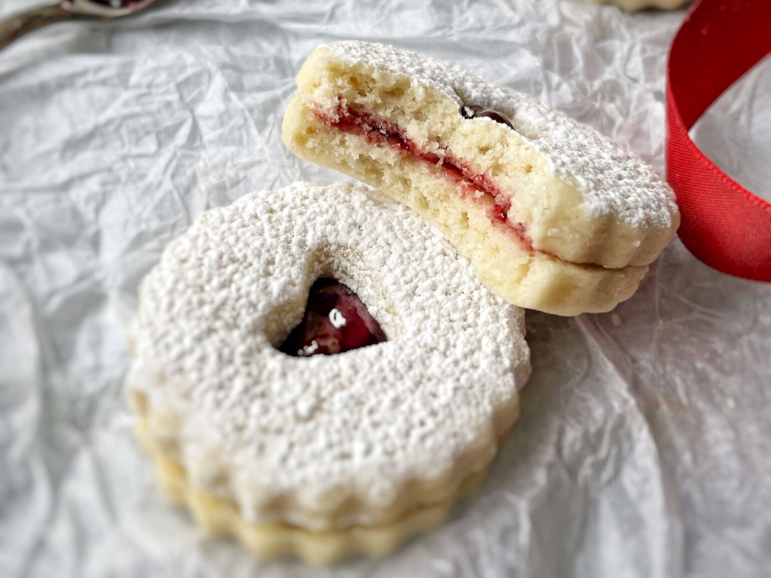 Vegan Jam Sandwich Cookies - The Quaint Kitchen